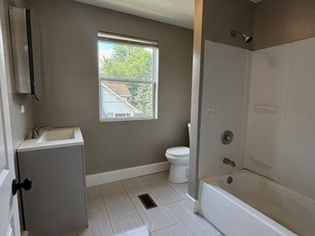 501 N Dequincy St, Indianapolis, IN 46201