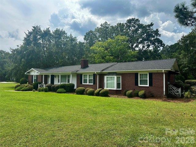 501 N Main St, Jefferson, SC 29718