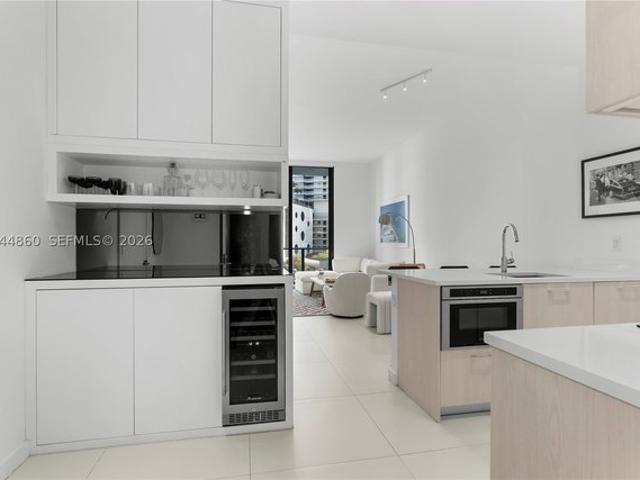 501 NE 31st St Unit 204, Miami, FL 33137