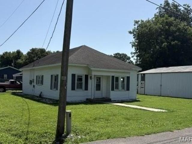 501 S Haw St, Oran, MO 63771