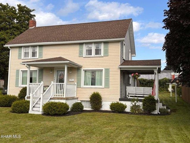 501 S Market St, Martinsburg, PA 16662