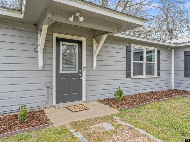 501 S Railroad St, Troup, TX 75789 | MLS #26003 | Compass