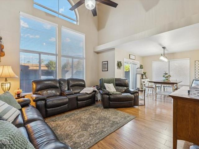 501 S Sunrise Dr, Gilbert, AZ 85233