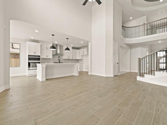 501 Snakeroot Trl