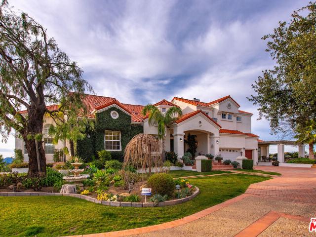 501 Sadie Rd, Topanga, CA 90290 | MLS #26640 | Compass