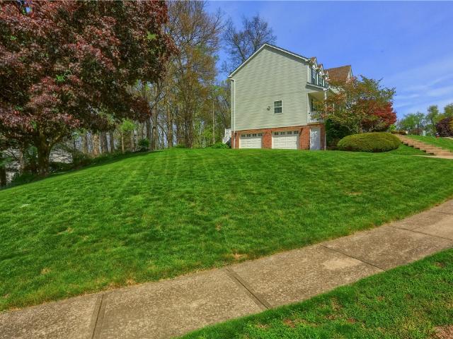 501 Saint Phillips Ct