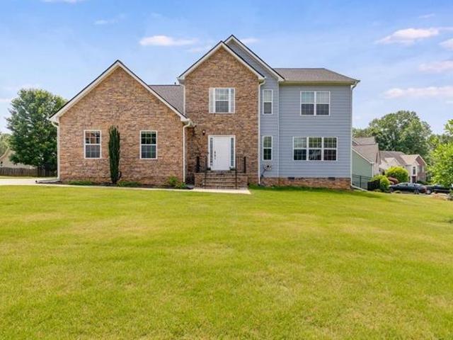 501 Scenic View Ln, Carrollton, GA 30116