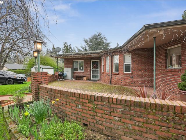 501 SE 157TH AVE