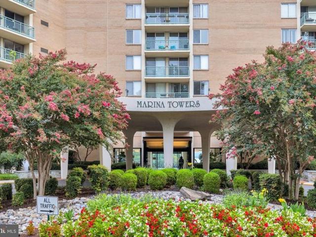 501 Slaters Ln Apt 903, Alexandria, VA 22314