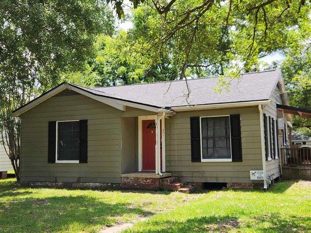 501 Starlin Dr, Sulphur, LA 70663