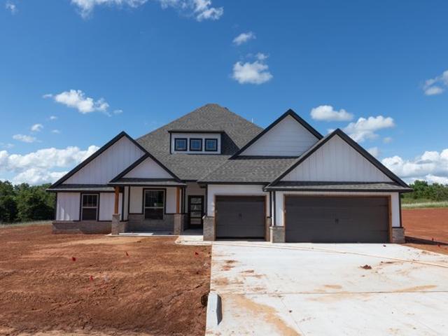 501 Still Mdws, Guthrie, OK 73044