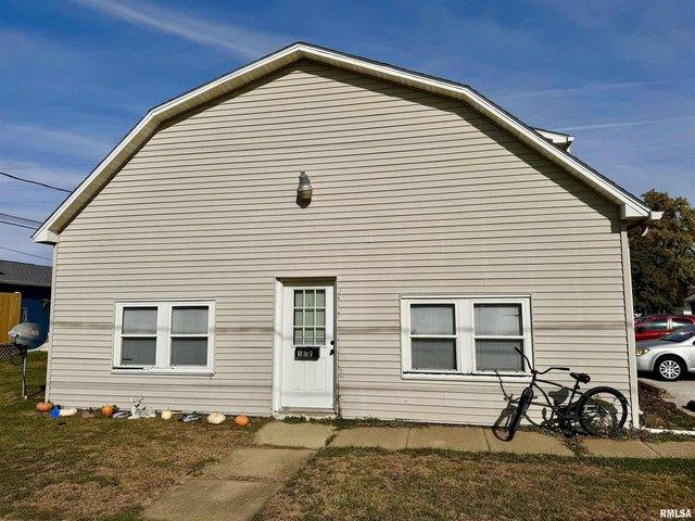 501 SW 3rd St, Aledo, IL 61231
