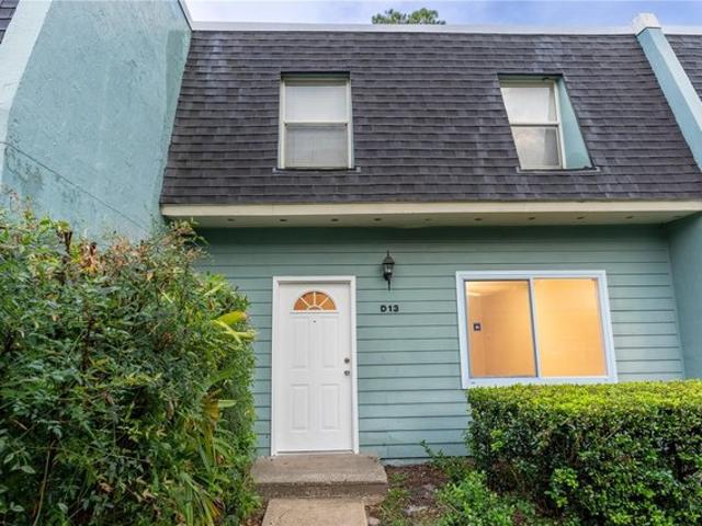 501 SW 75th St Apt D13, Gainesville, FL 32607