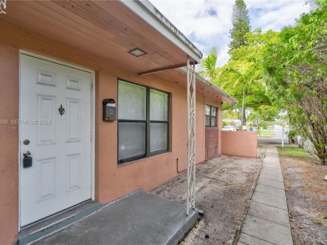 501 SW 9th St, Unit 12, Hallandale Beach, FL 33009 | MLS #A11995 | Compass