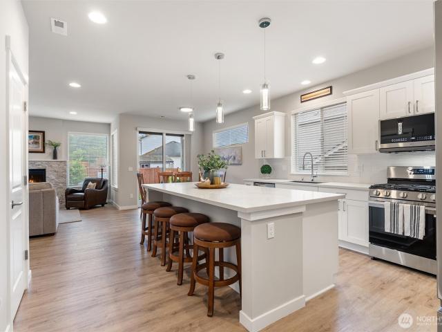 501 SW Fairway Drive