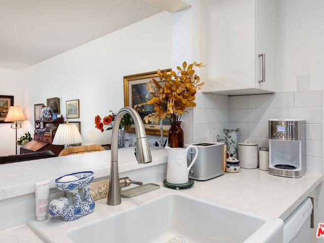 501 Palisades Drive 106
