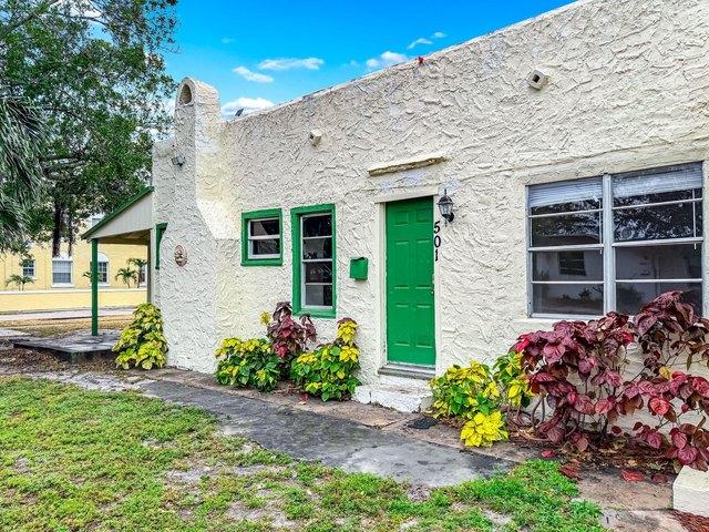 501 Pilgrim Rd, West Palm Beach, FL 33405