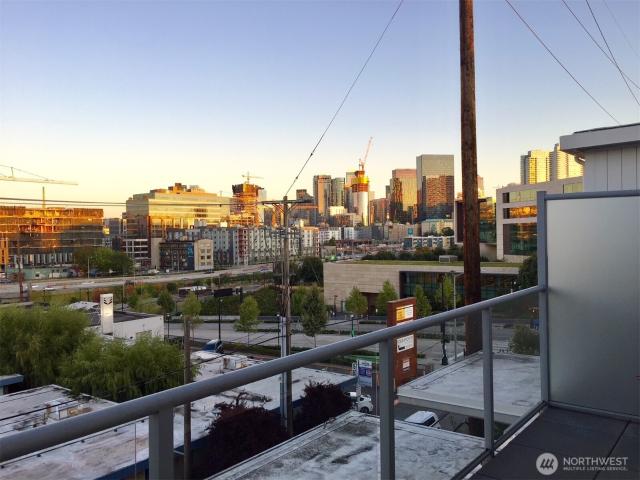 501 Roy St, Unit T306, Seattle, WA 98109 | MLS #2502 | Compass