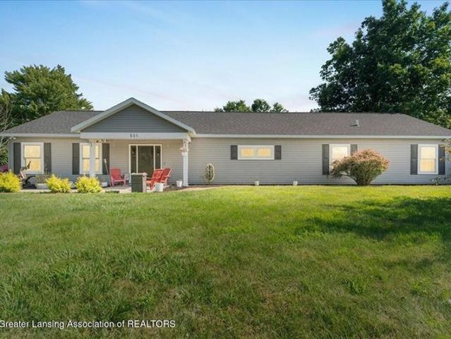 501 W Vermontville Hwy, Potterville, MI 48876