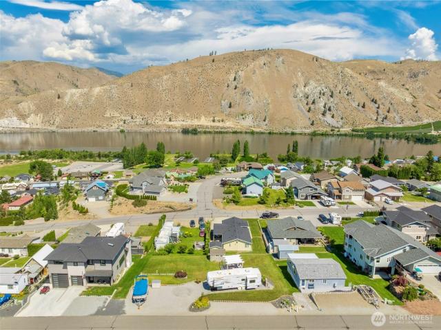 501 W Entiat Dr