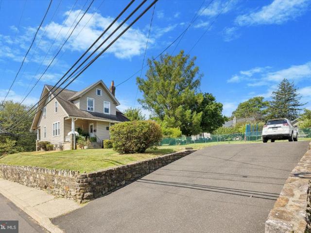 501 W Moreland Road