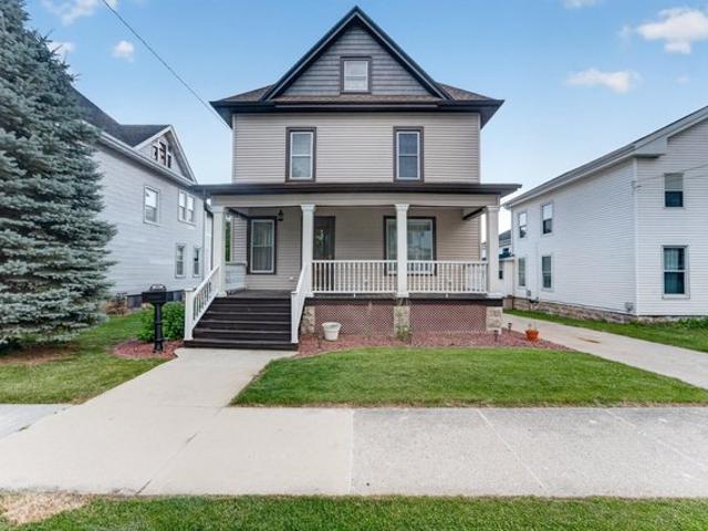 501 W Rollin St, Edgerton, WI 53534