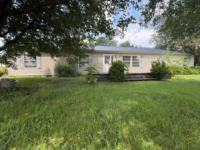 501 Walnut St, Belpre, OH 45714