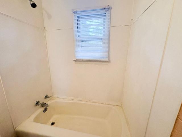 501 Weaver St 2 Bedroom Apartment for Rent at 501 Weaver St, Spring Lake, NC 28390 Pine Forest
