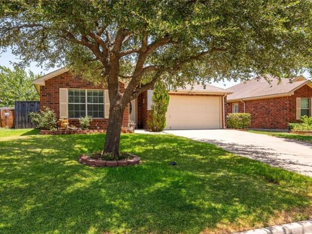 501 Tenison Ln, McKinney, TX 75069