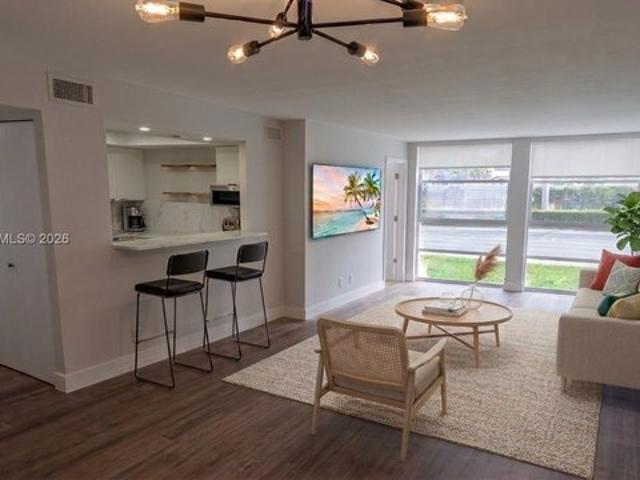 501 Three Islands Blvd Apt 112, Hallandale Beach, FL 33009