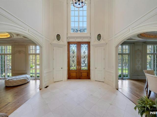 501 Timberline Drive