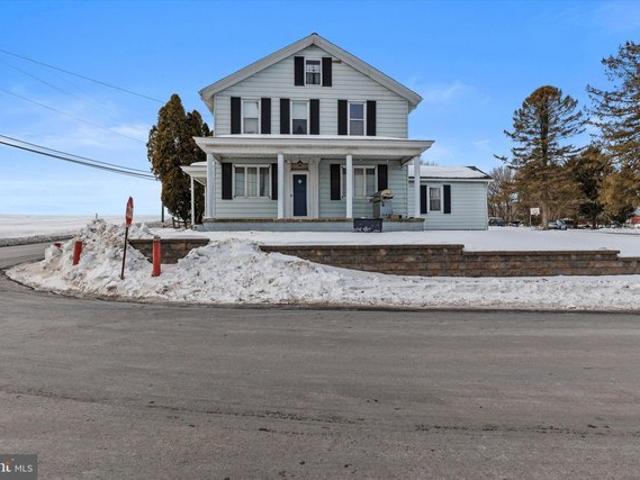 501 Valley Rd, Tamaqua, PA 18252