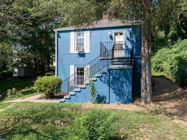 501 Valley Road Ext, Charlottesville, VA 22903