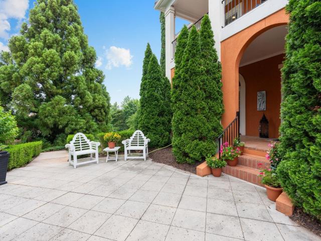 501 Villaggio Drive