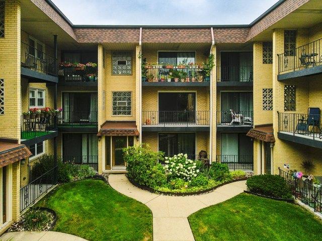 5024 N Austin Ave Unit 2E, Chicago, IL 60630