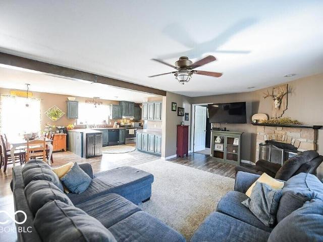 5024 Stansbury