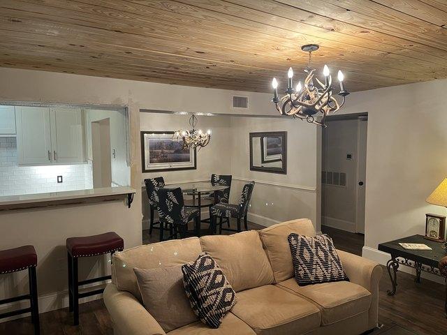 5024 Sardis Rd Apt B, Charlotte, NC 28270