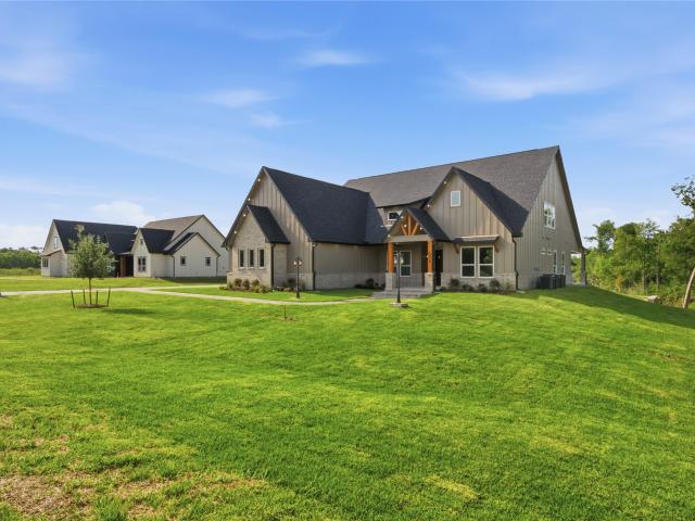 5024 Texana Dr