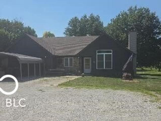 5025 Maple Grove Rd, Martinsville, IN 46151
