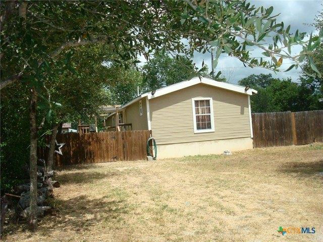5025 Blue Bonnet St, Seguin, TX 78155