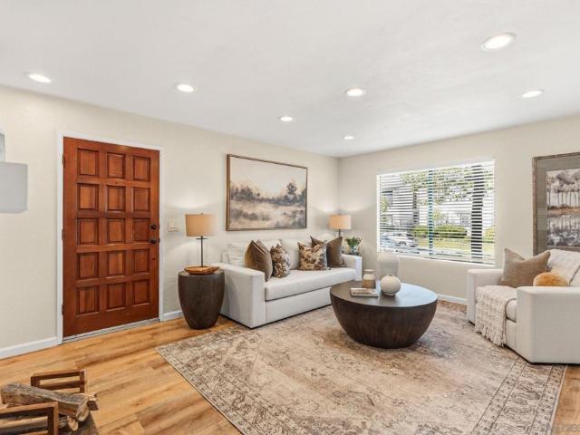 5025 Collwood Way 20