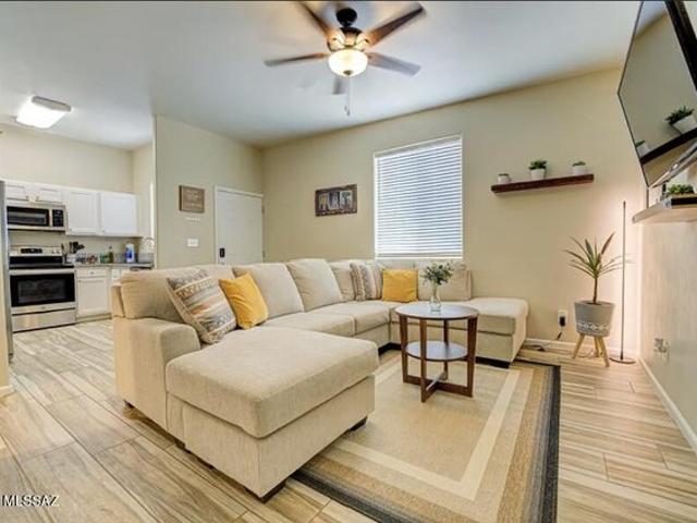 5025 E Lee St, Tucson, AZ 85712