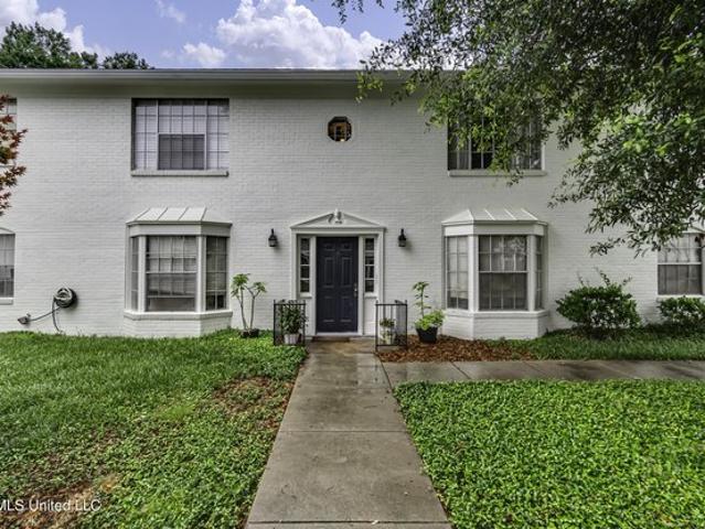 5025 Wayneland Dr Apt D12, Jackson, MS 39211