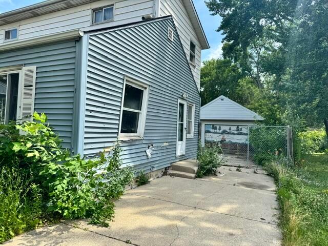 5026 N 60th St