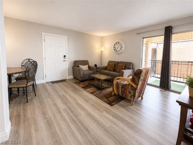 5026 River Glen Drive 162