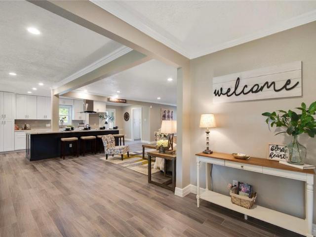 5026 Saxon Dr, Houston, TX 77092 | MLS #52387