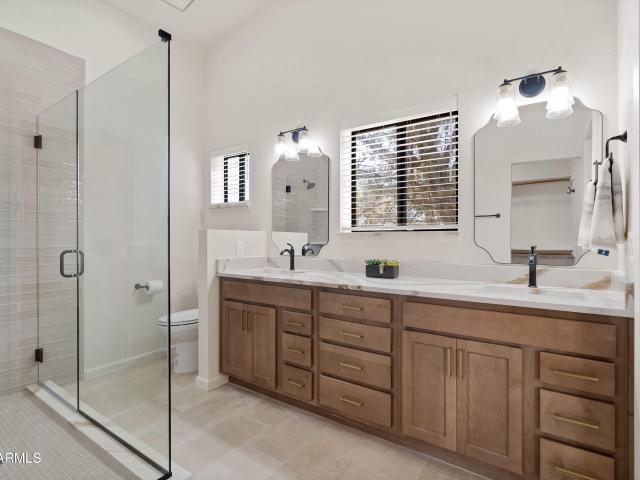 5027 s whitewing road