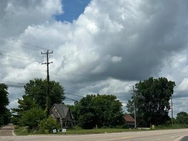 5027 W Grand River Rd, Howell, MI 48836