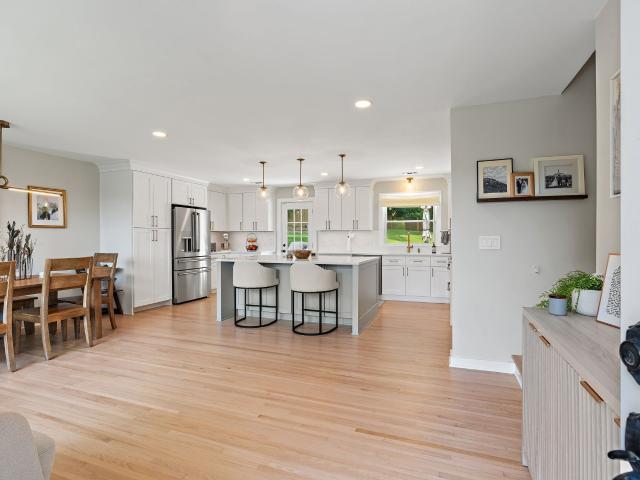 5028 Briarwood Dr