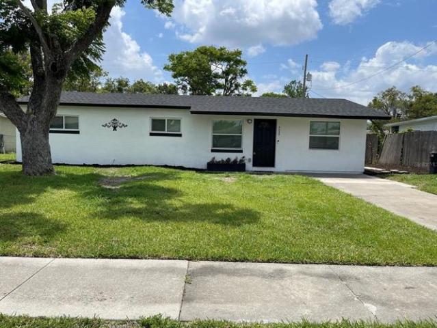 5028 Cliveden Dr, Orlando, FL 32812